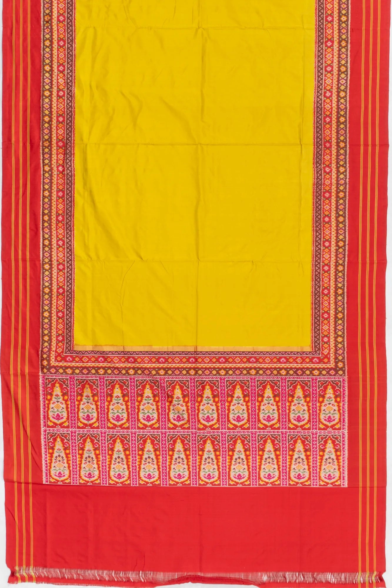 Pochampally Silk Ikat Yellow Saree | Kankatala